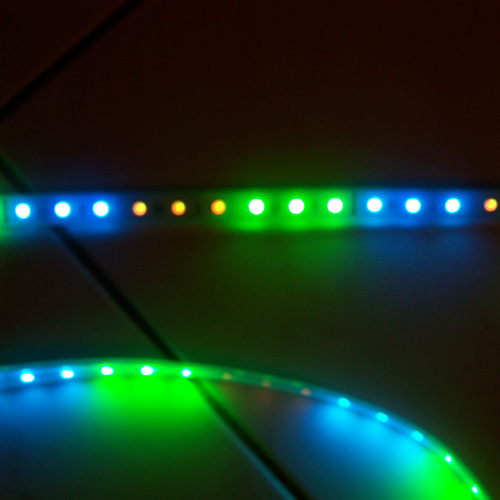 Strip Led Magic 5 mètres RGB 54 Leds/m avec animations lumineuses ...